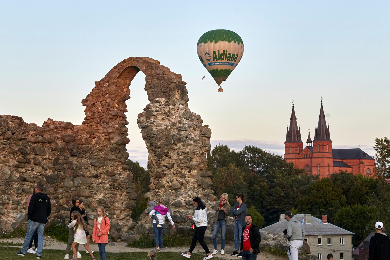 Rēzeknes pilsdrupas | Latgales tūrisma mājaslapa